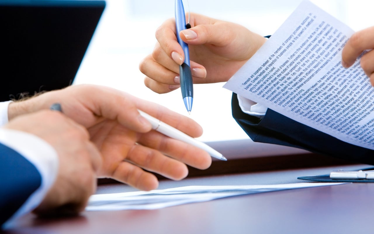 Persuasive Selling How To! Your Guide to Selling Success!